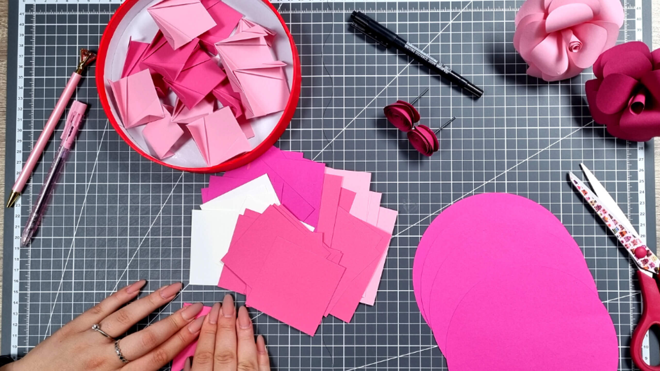 Despre – Fabrica de Hartie